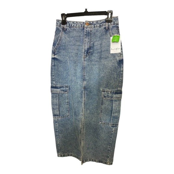 love, Fire | Skirts | Nwt Love Fire Denim Skirt 7 Juniors Cargo High ...